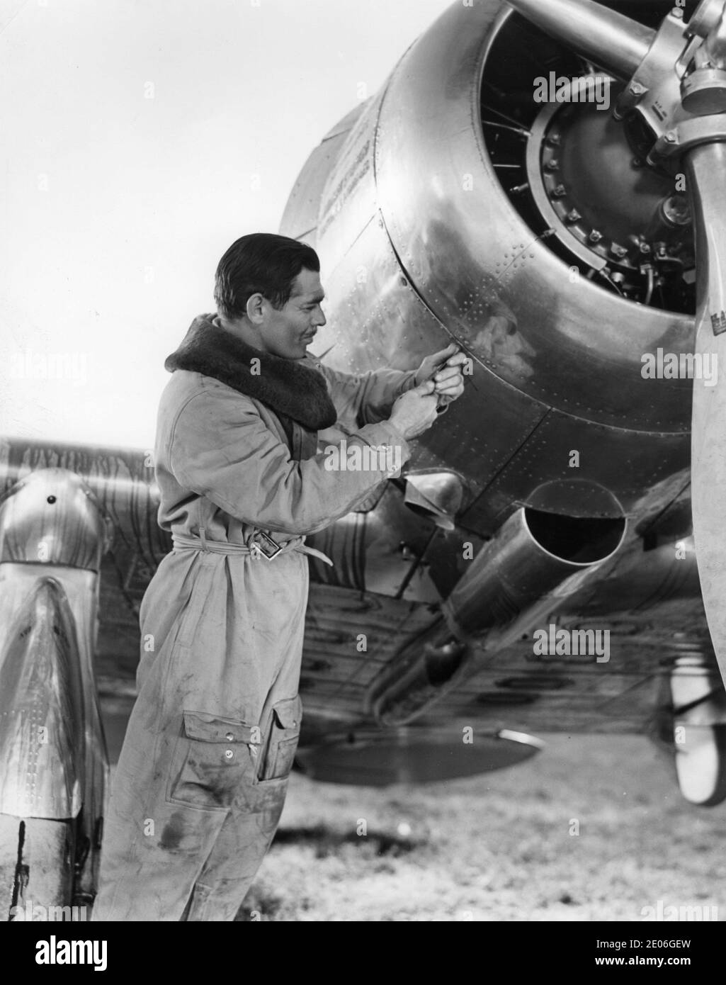 CLARK GABLE in TEST PILOT 1938 director VICTOR FLEMING original story ...