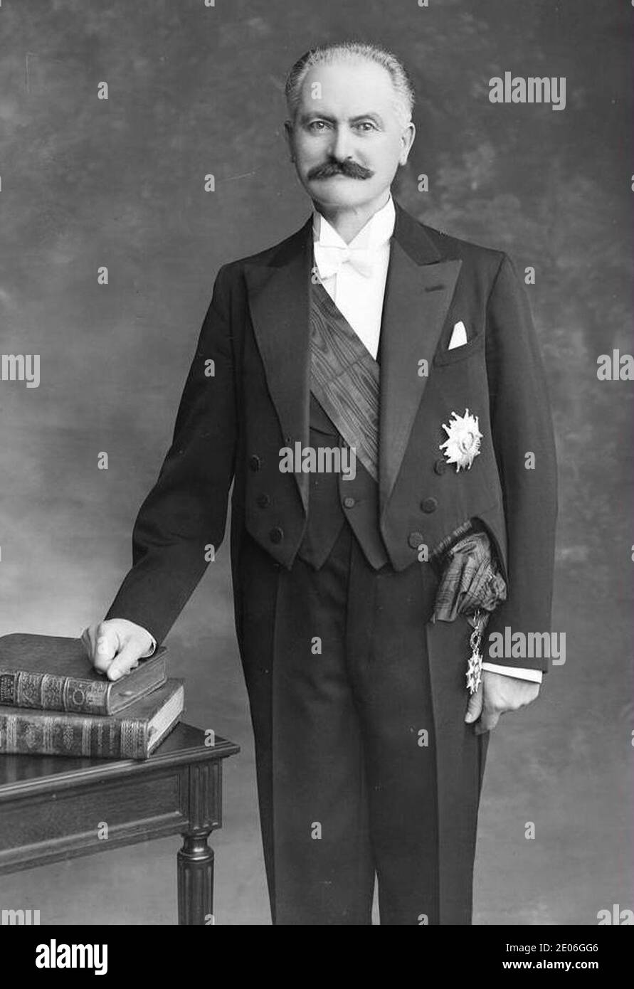 Albert Lebrun 1932 (2 Stock Photo - Alamy