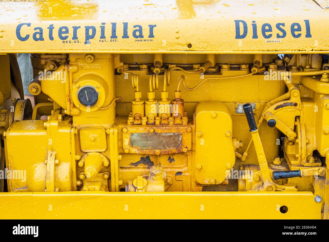 Antique Caterpillar D2 crawler tractor at a vintage tractor rally in ...