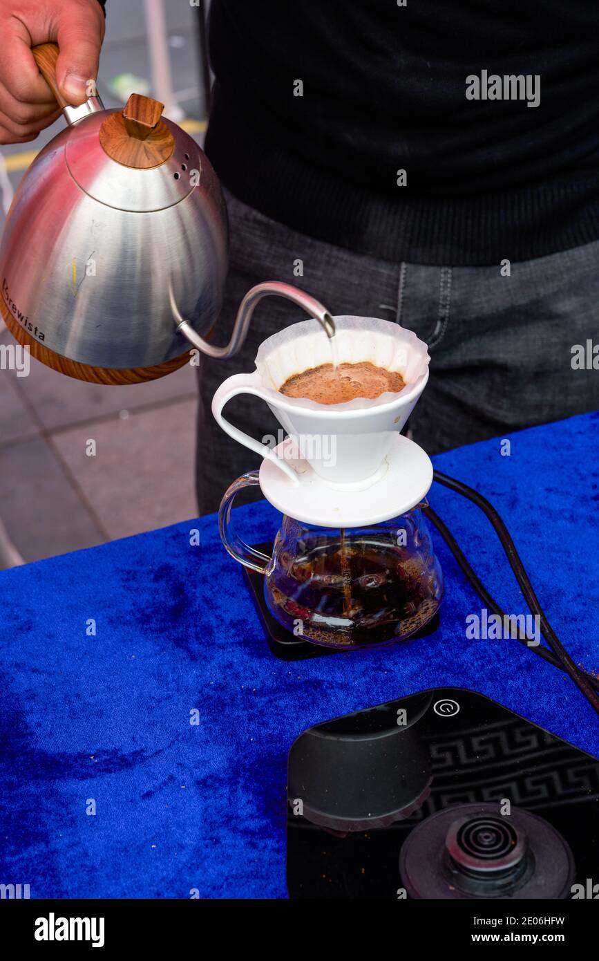 Barista is making American hand brewed coffee Stock Photo - Alamy