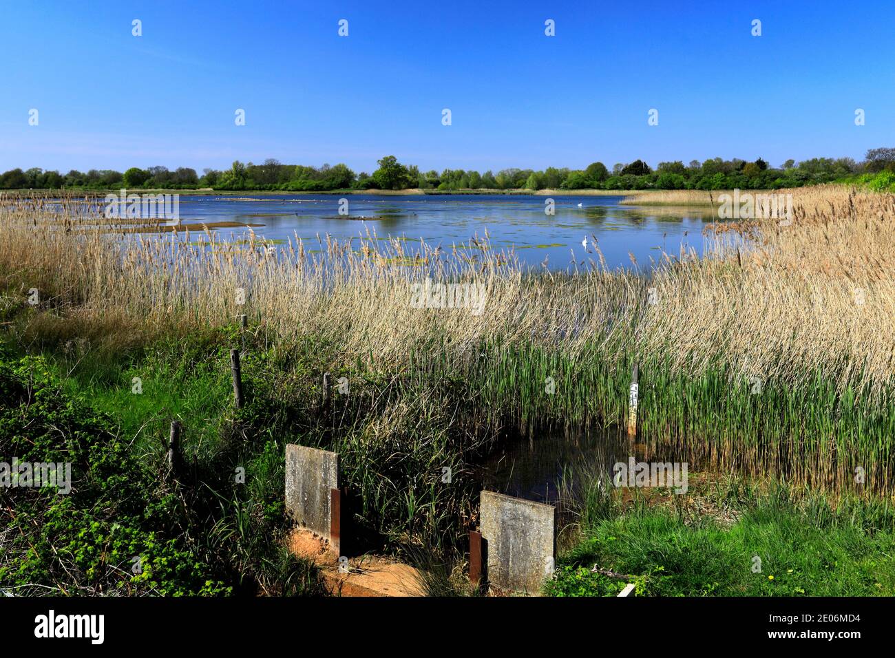 Deeping gravel pits hi-res stock photography and images - Alamy