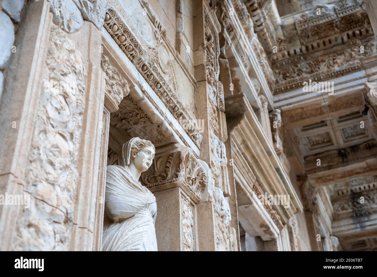 Statue on the Front of Celsus Library at Ephesus Stock Photo - Alamy
