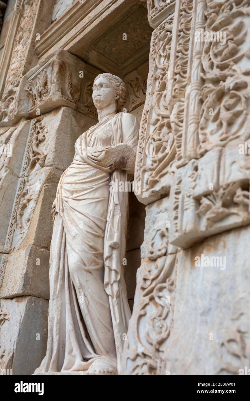 Statue on the Front of Celsus Library at Ephesus Stock Photo - Alamy