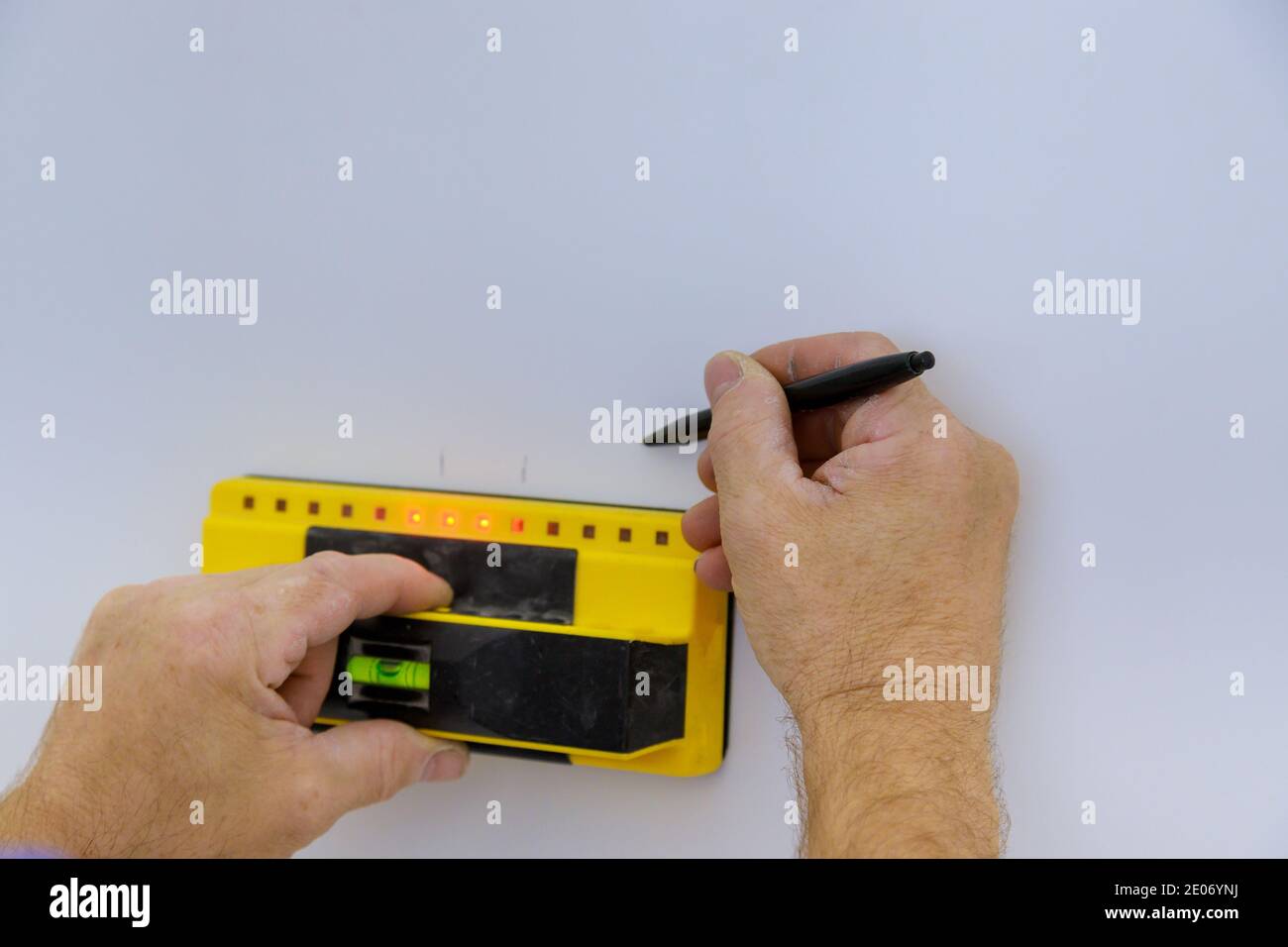 Scanning beams hi-res stock photography and images - Alamy