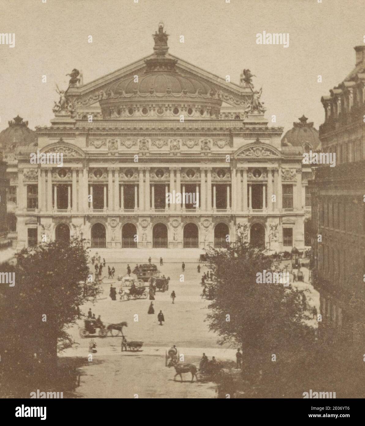 Le nouvel opera hi-res stock photography and images - Alamy