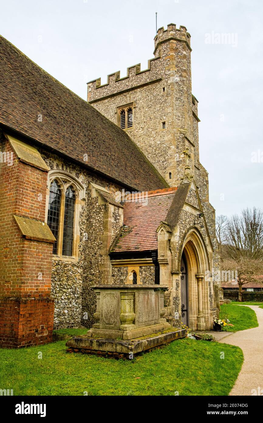 St Peter and St Paul Church, High Street, Farningham, Kent Stock Photo ...