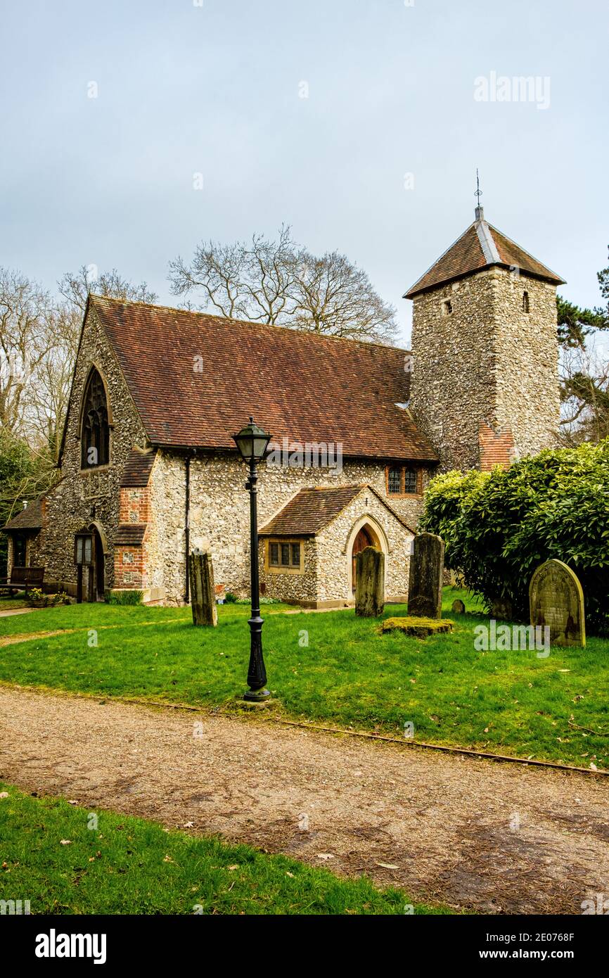 St edmund church west kingsdown hi-res stock photography and images - Alamy