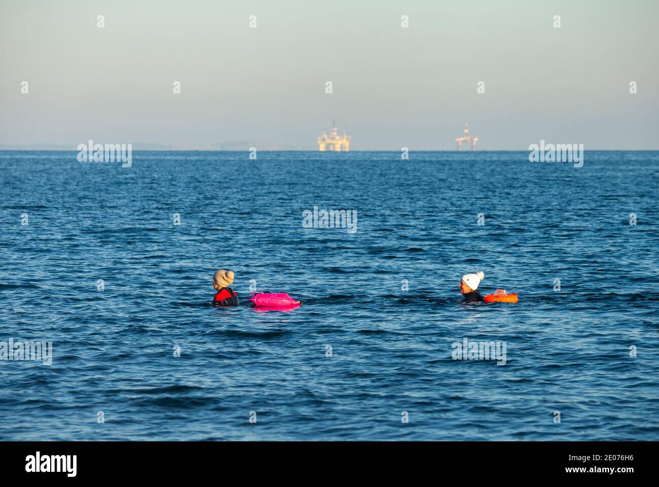 North Sea Oil Rigs High Resolution Stock Photography and Images - Alamy