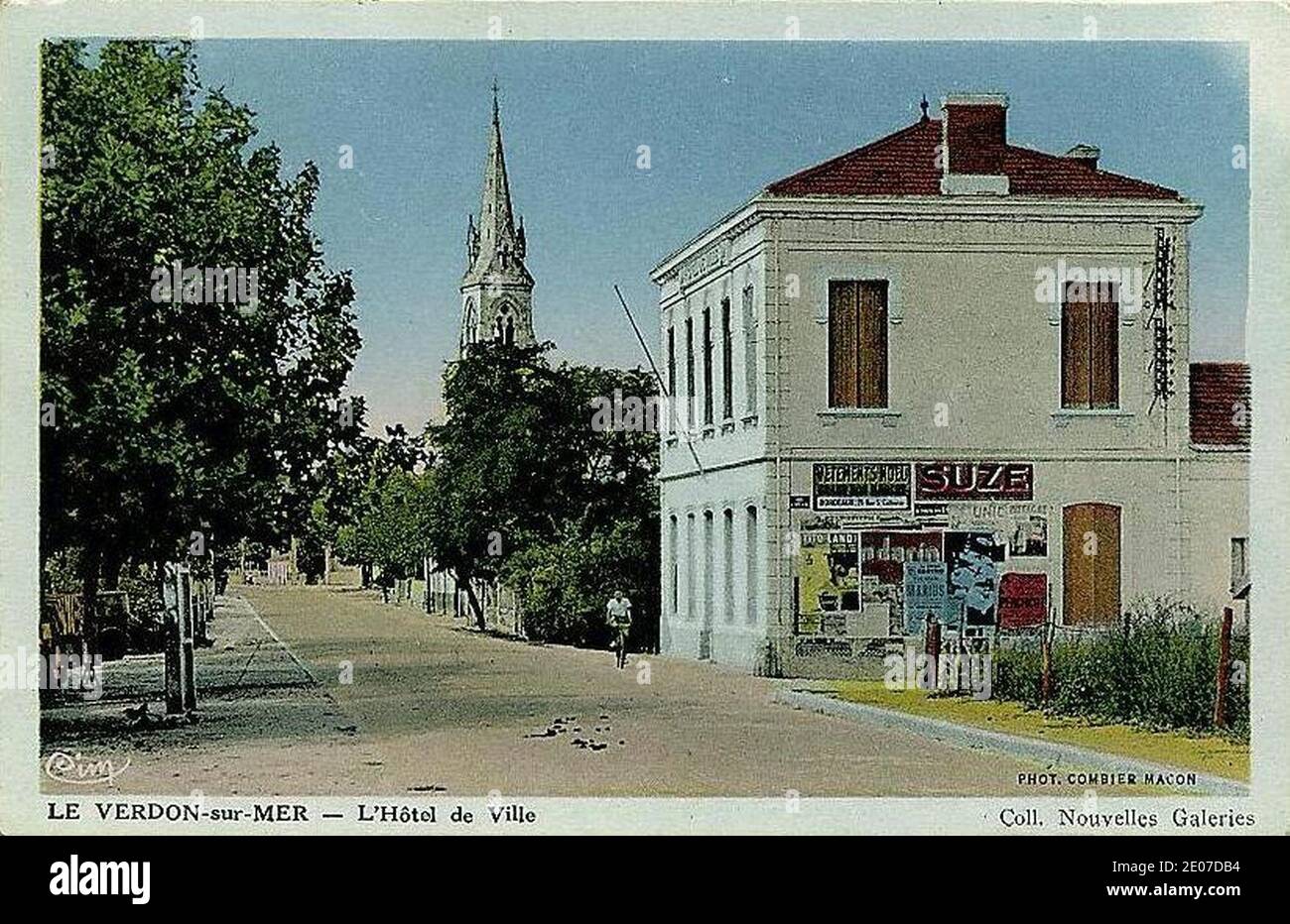 Le Verdon - Mairie 1 Stock Photo - Alamy