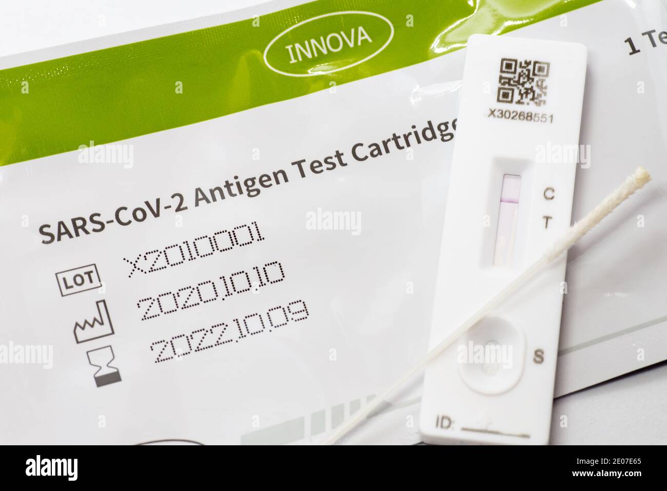 Lateral flow test uk hi-res stock photography and images - Alamy