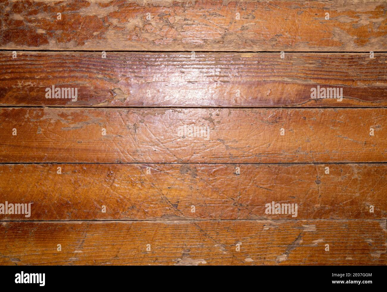 The background is made of old ones with a peeling lacquer coating ...