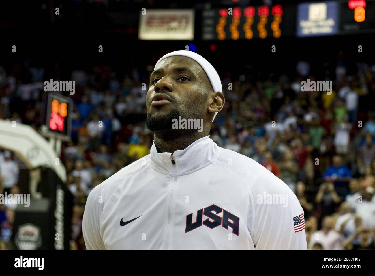 LeBron James national anthem USA vs Dominican Republic Stock Photo - Alamy