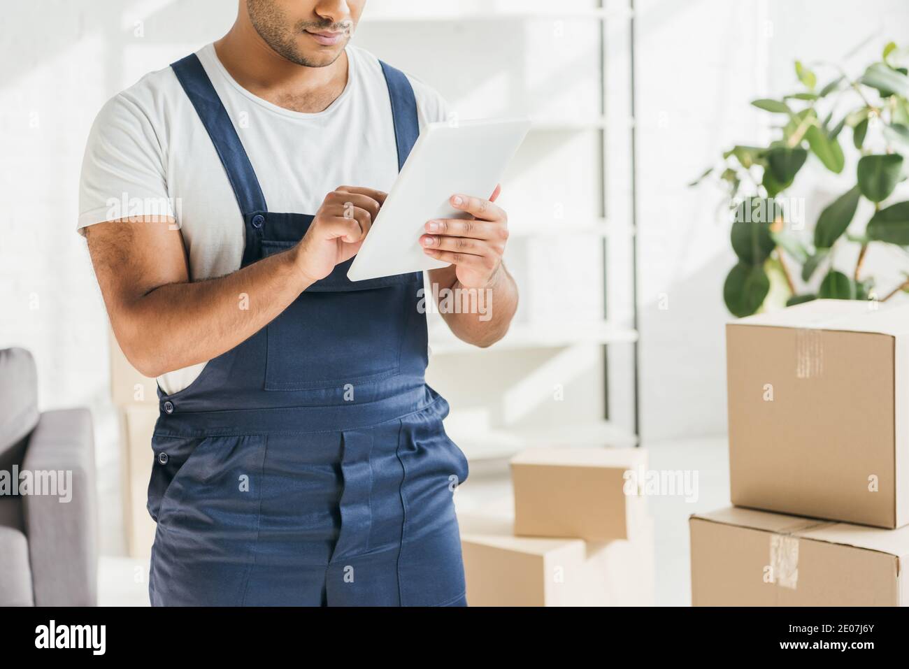 Cropped view service worker hi-res stock photography and images - Alamy