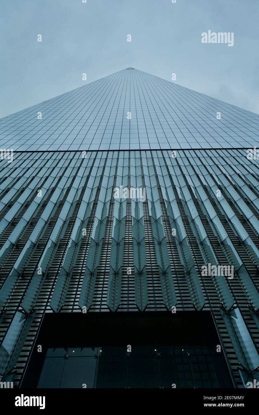 The view looking up from below the One World Trade Centre, New York ...