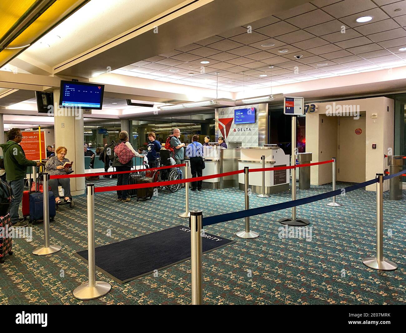 Delta plane gate hi-res stock photography and images - Alamy