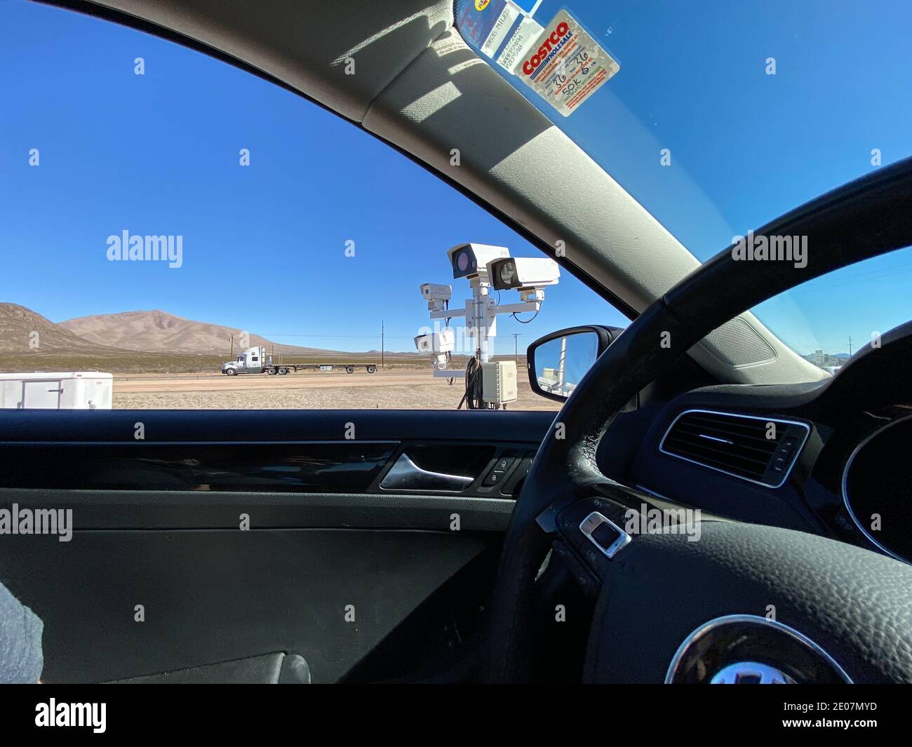 Border patrol checkpoint hi-res stock photography and images - Alamy