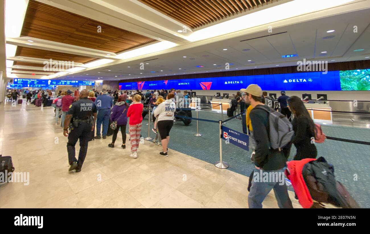 Delta plane gate hi-res stock photography and images - Alamy