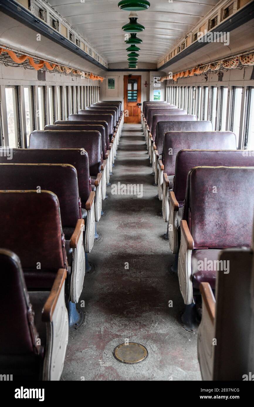 Vintage interior passenger car railroad hi-res stock photography and images - Alamy