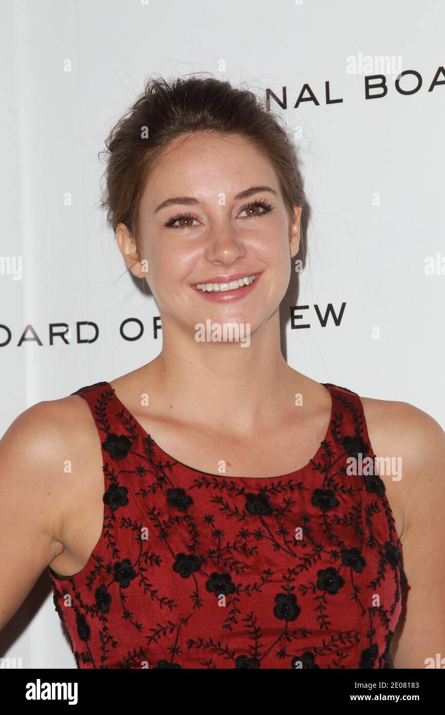 Shailene Woodley attends the National Board of Review Awards Gala at ...