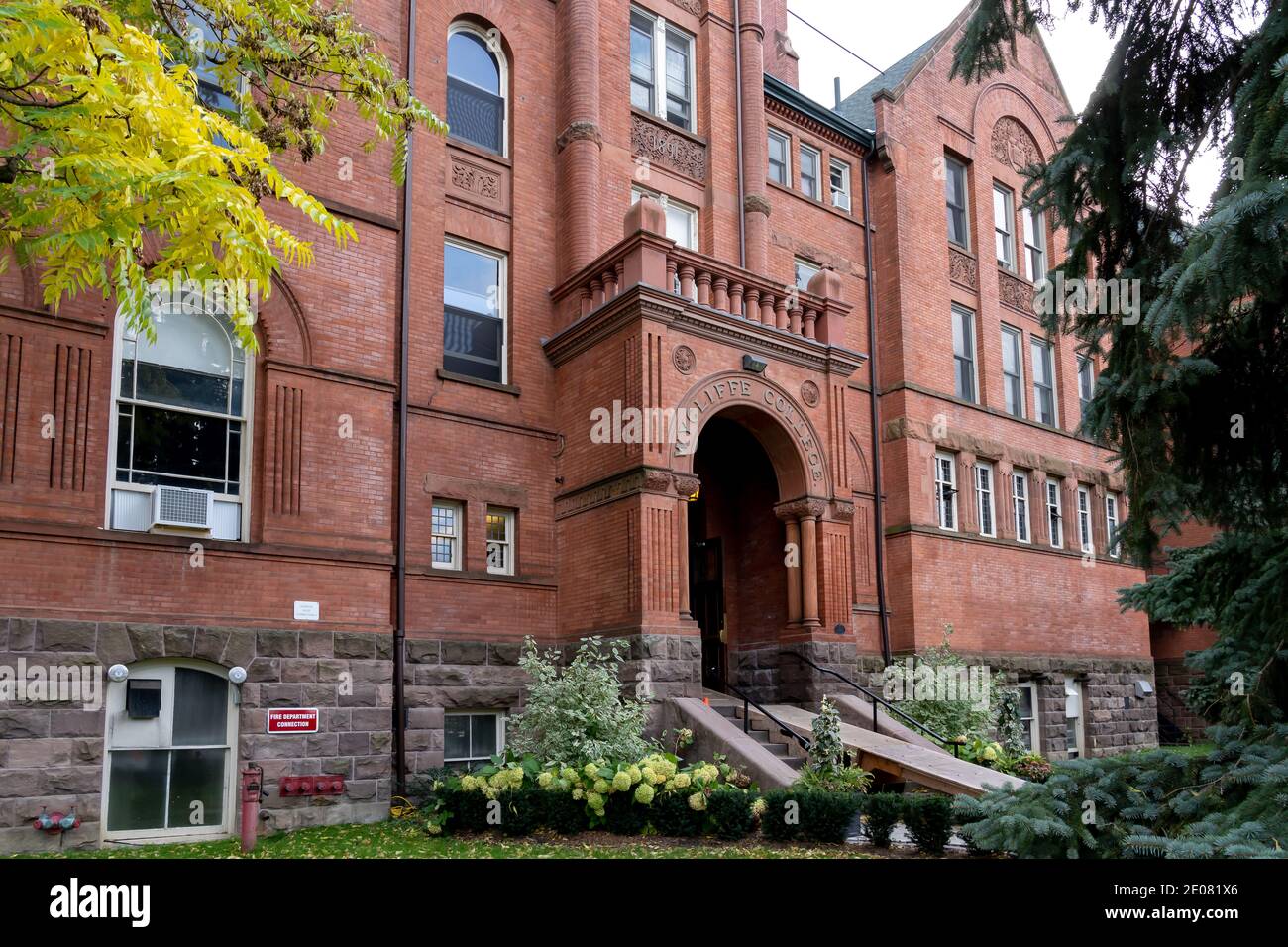Wycliffe college logo hi-res stock photography and images - Alamy