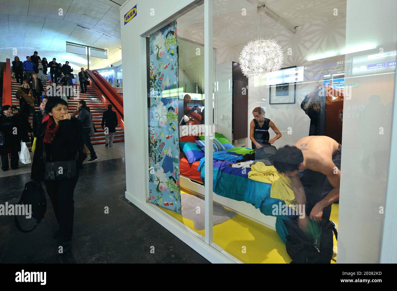 Worlds largest underground station hi-res stock photography and images ...