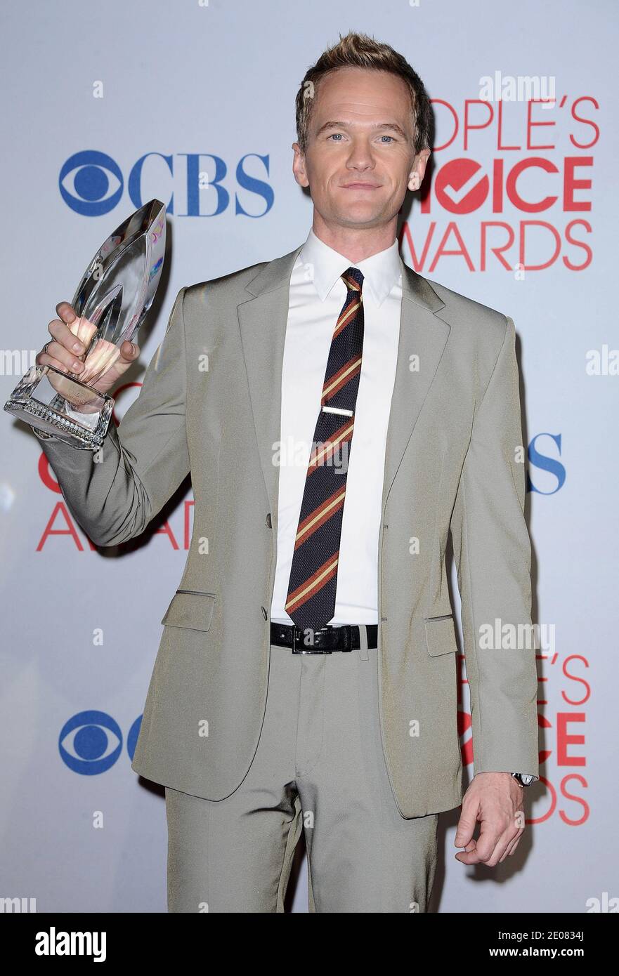 Neil patrick harris award hi-res stock photography and images - Alamy
