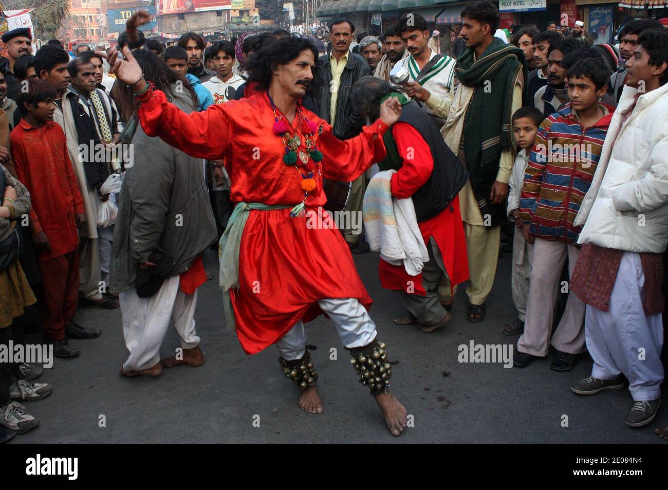 Data ganj bakhsh hi-res stock photography and images - Alamy