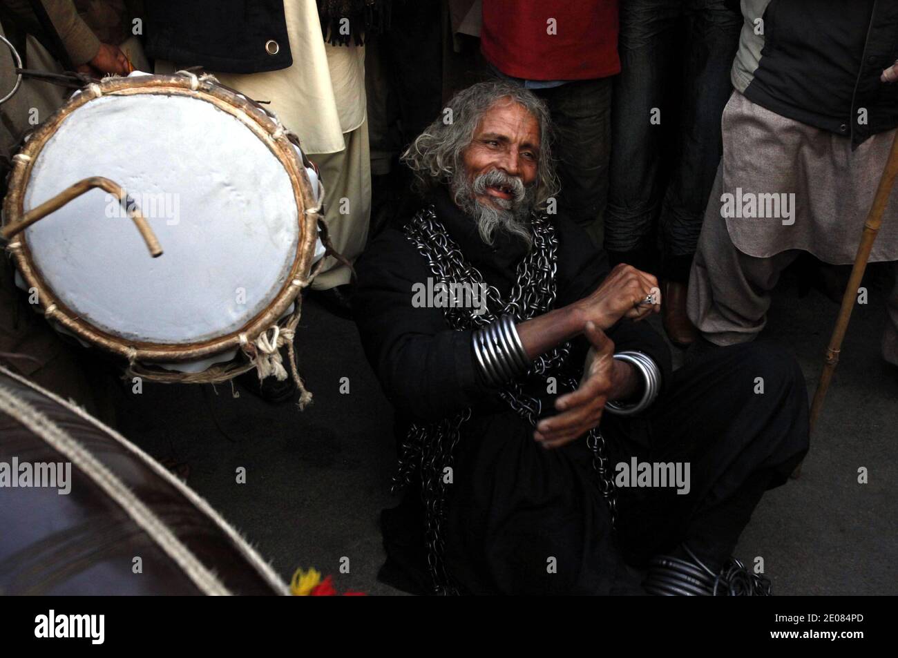 Data ganj bakhsh hi-res stock photography and images - Alamy