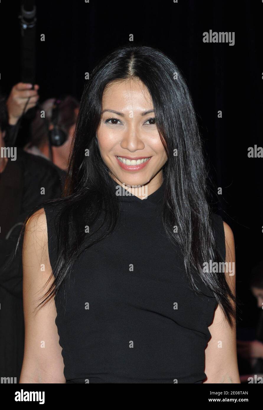 Anggun paris hi-res stock photography and images - Alamy