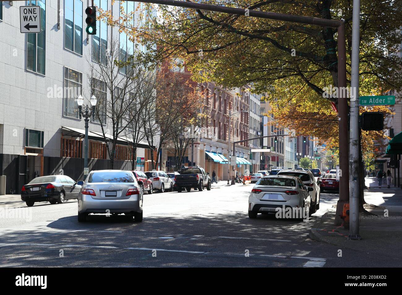 Portland downtown hi-res stock photography and images - Alamy