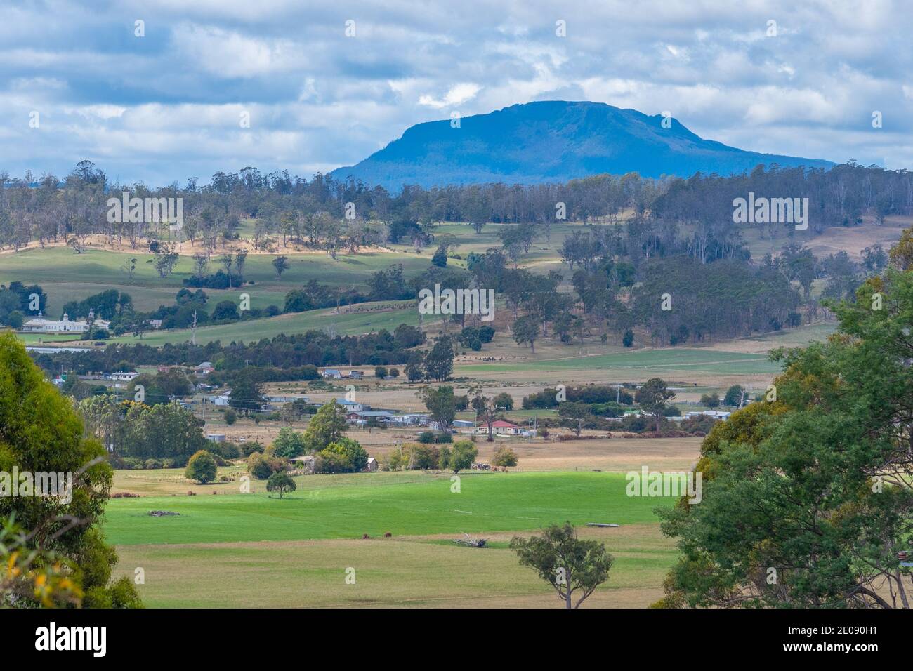 Tasmanian farmland hi-res stock photography and images - Alamy