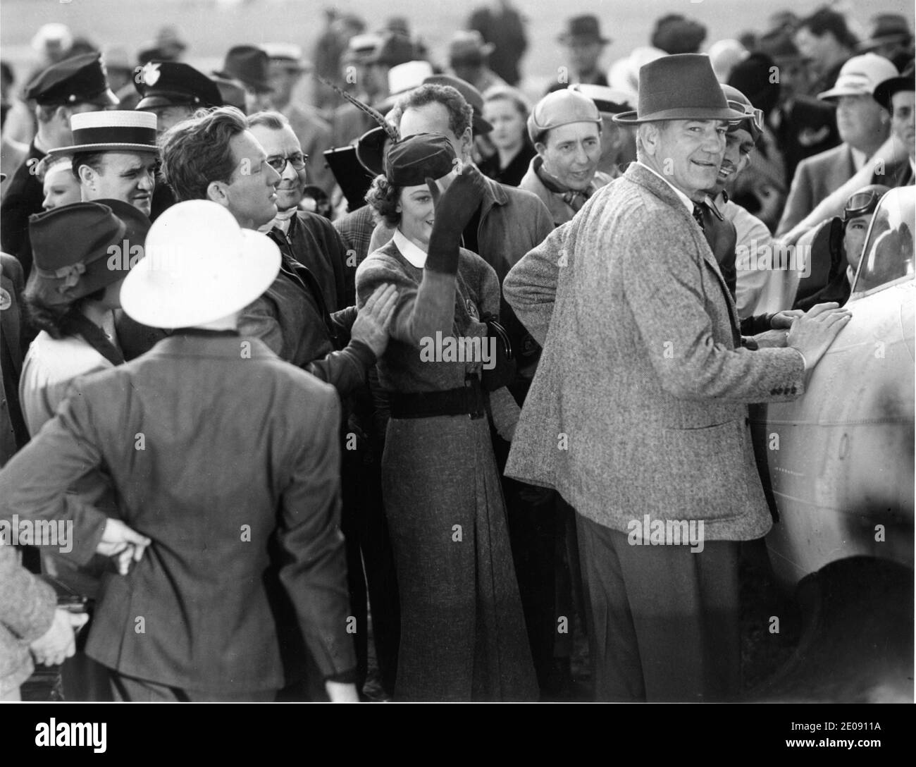 SPENCER TRACY MYRNA LOY Director VICTOR FLEMING and CLARK GABLE on set ...