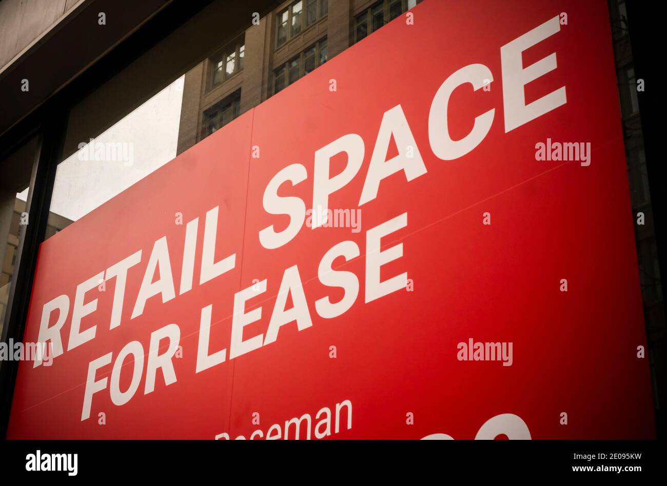 Vacant grocery store hi-res stock photography and images - Alamy