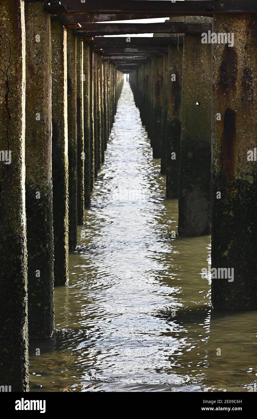 Shoebury east beach hi-res stock photography and images - Alamy