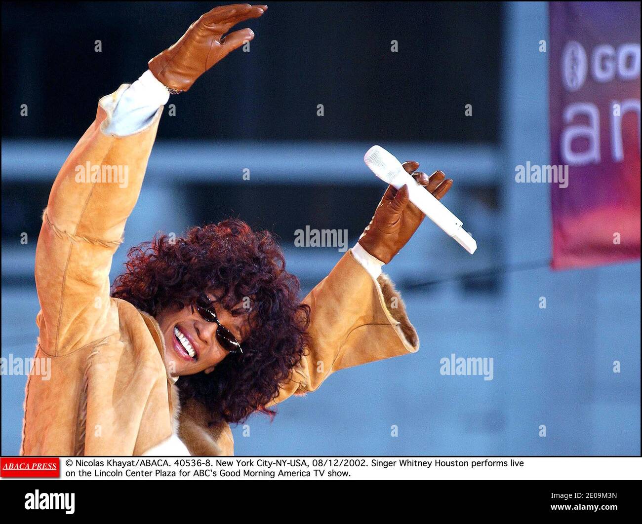 Whitney houston dead at 48 hi-res stock photography and images - Alamy