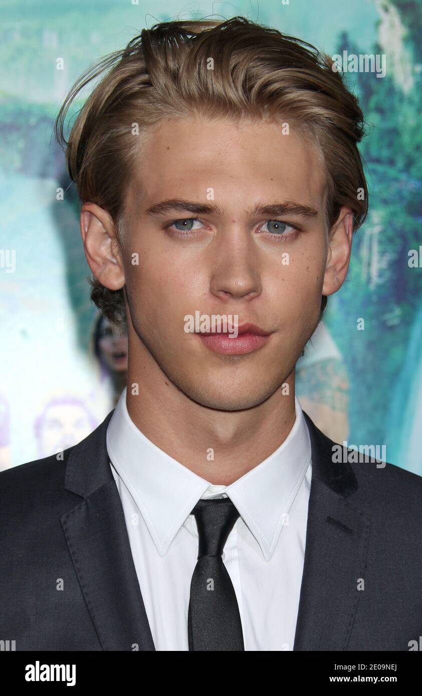 Austin Butler, Journey 2: The Mysterious Island, Los Angeles Premiere ...