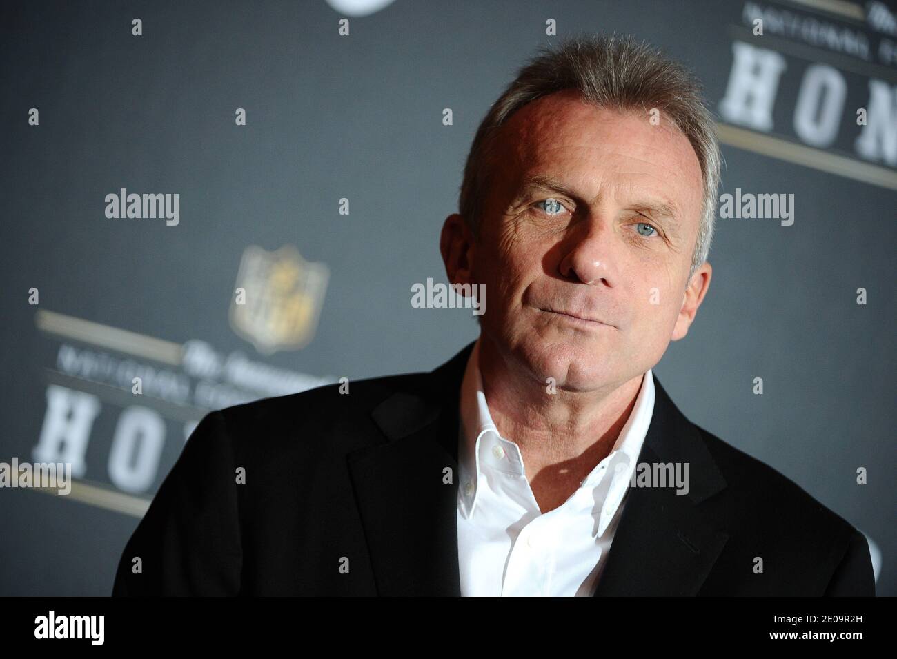 Joe montana hi-res stock photography and images - Alamy