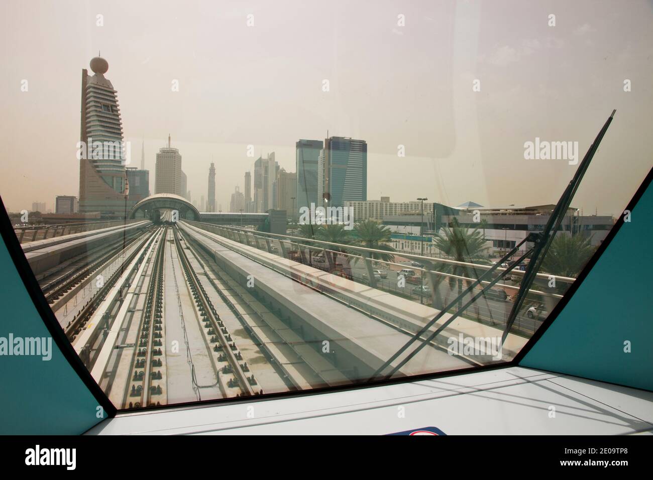 SUBWAY "GOLD CLASS", DUBAI, UNITED ARAB EMIRATES.METRO "GOLD CLASS ...