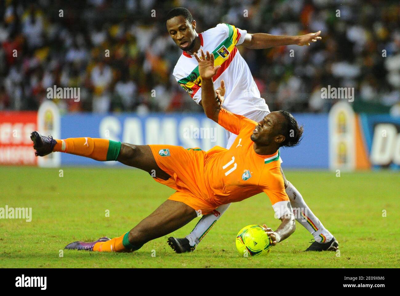 Captain didier drogba hi-res stock photography and images - Alamy