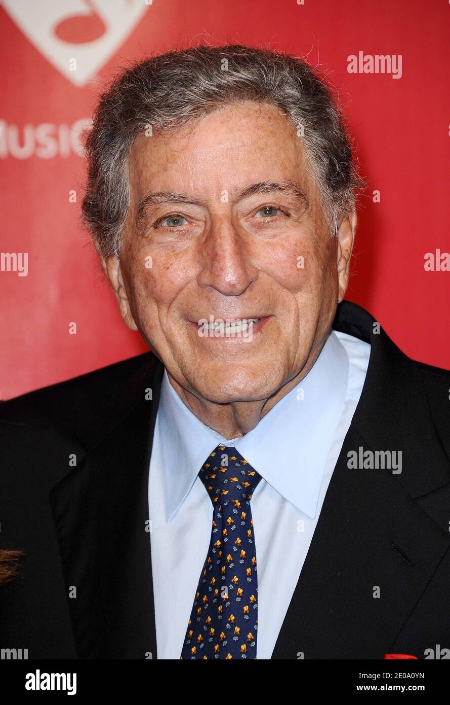 Tony Bennett attends the 2012 MusiCares person of the year tribute to ...