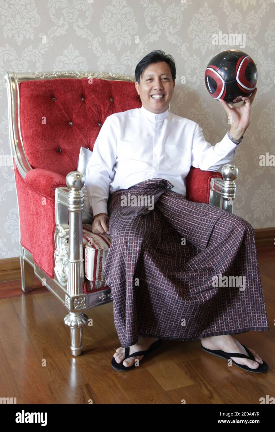 Zaw zaw hi-res stock photography and images - Alamy