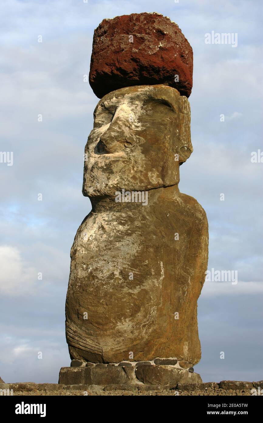Easter island chili ile de paques hi-res stock photography and images ...