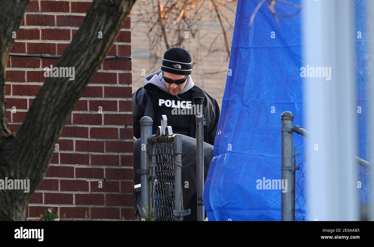 Task force agents hi-res stock photography and images - Alamy