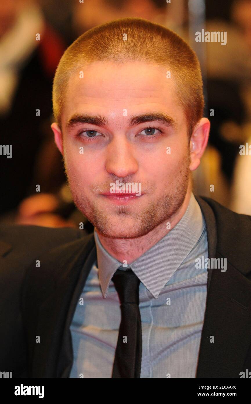 Robert ormerod hi-res stock photography and images - Alamy