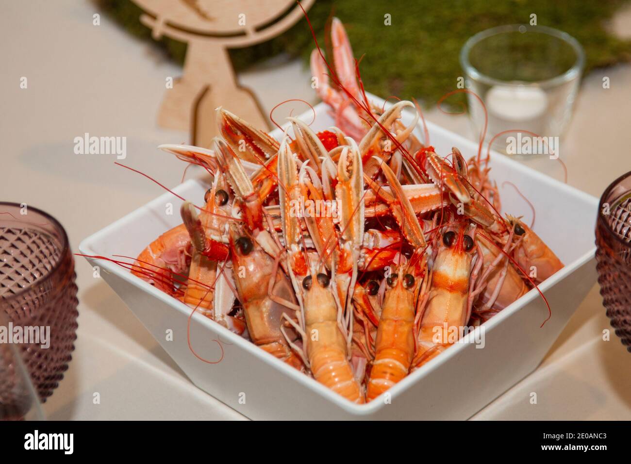 Banquet cuisine lobster seafood hi-res stock photography and images - Alamy