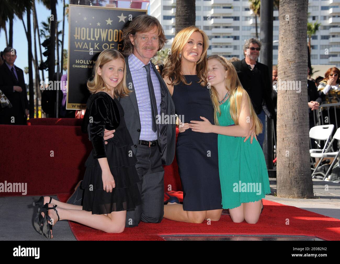 William macy felicity huffman daughters hi-res stock photography and images - Alamy