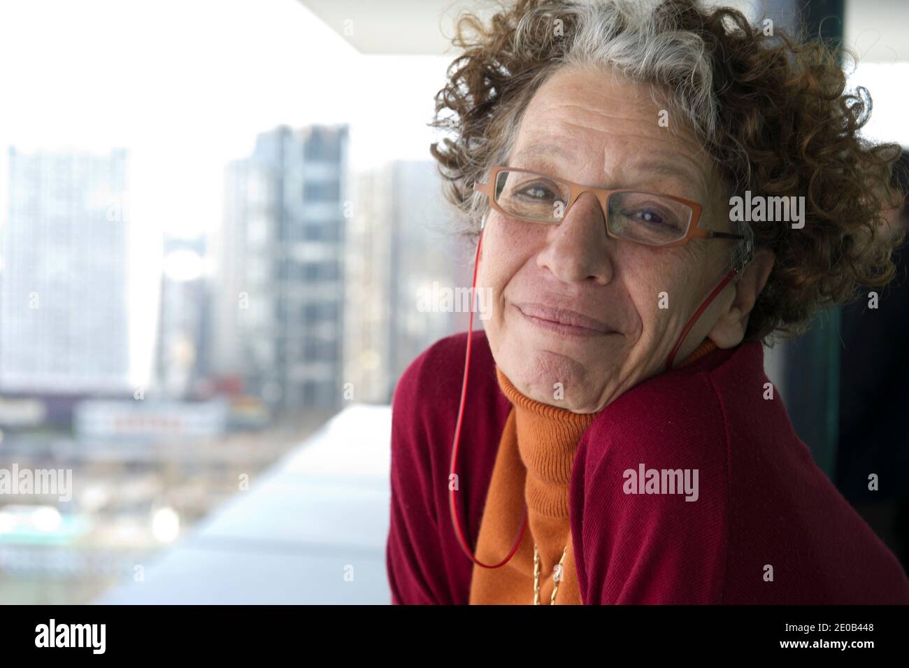 Women dignity equality hi-res stock photography and images - Alamy