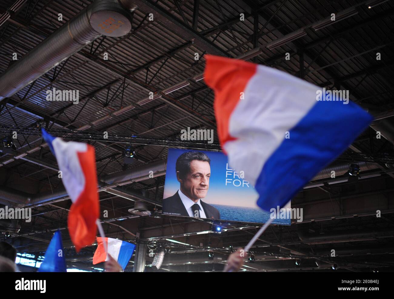 Panneau francais hi-res stock photography and images - Alamy