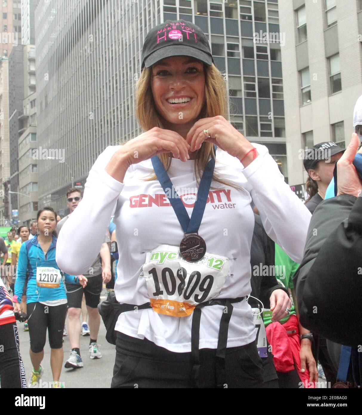 TV personality Kelly Killoren Bensimon running the New York City Half ...