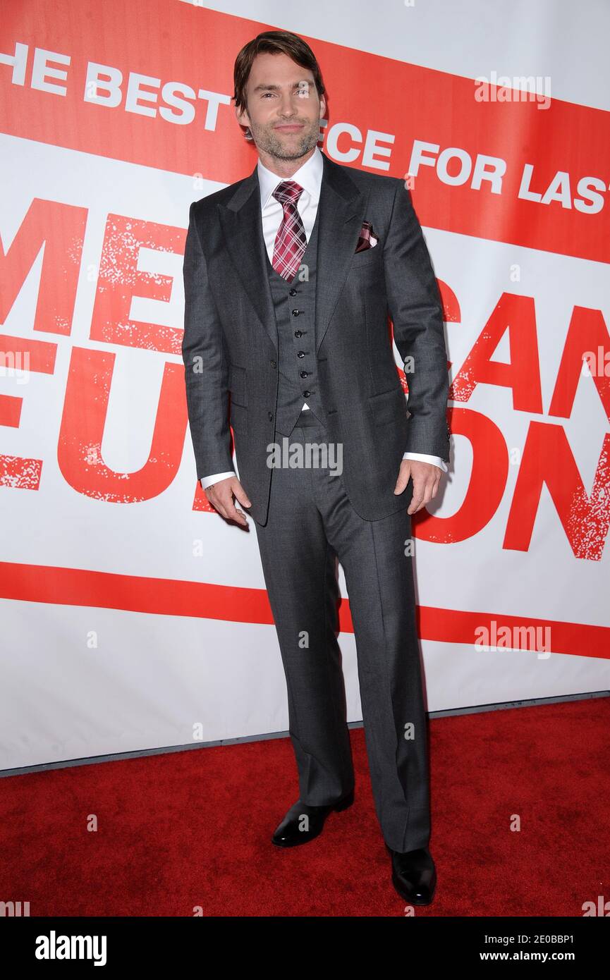 Seann William Scott attends the premiere of Universal Pictures American ...
